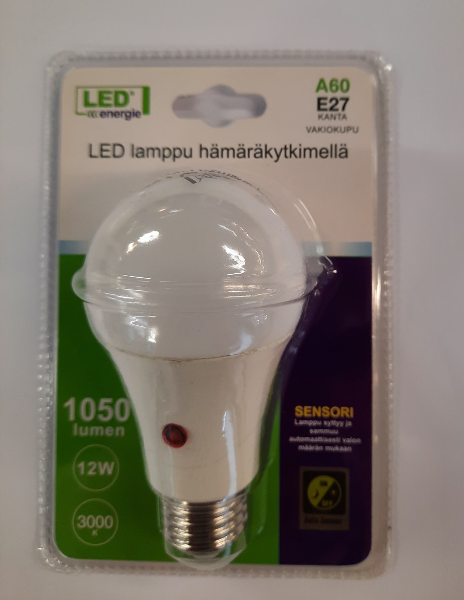 Led-Lamppu hämäräkytkimellä 12W